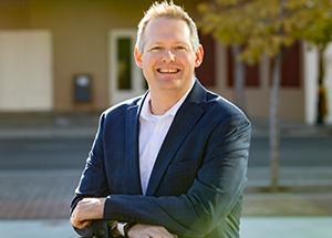 Dr. Jeremy Graves Joins Price Associates Team | The Complete Leader